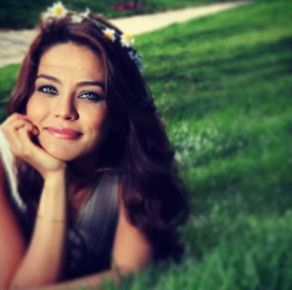 Burçin Abdullah Fotoğrafları - Diziler